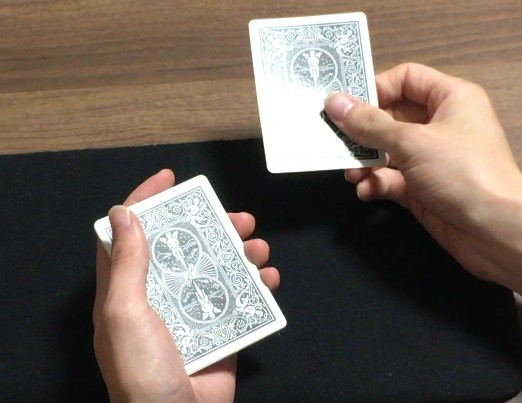 【トランプマジックテクニック】バックルカウントのやり方・コツ | TANECOLE MAGIC