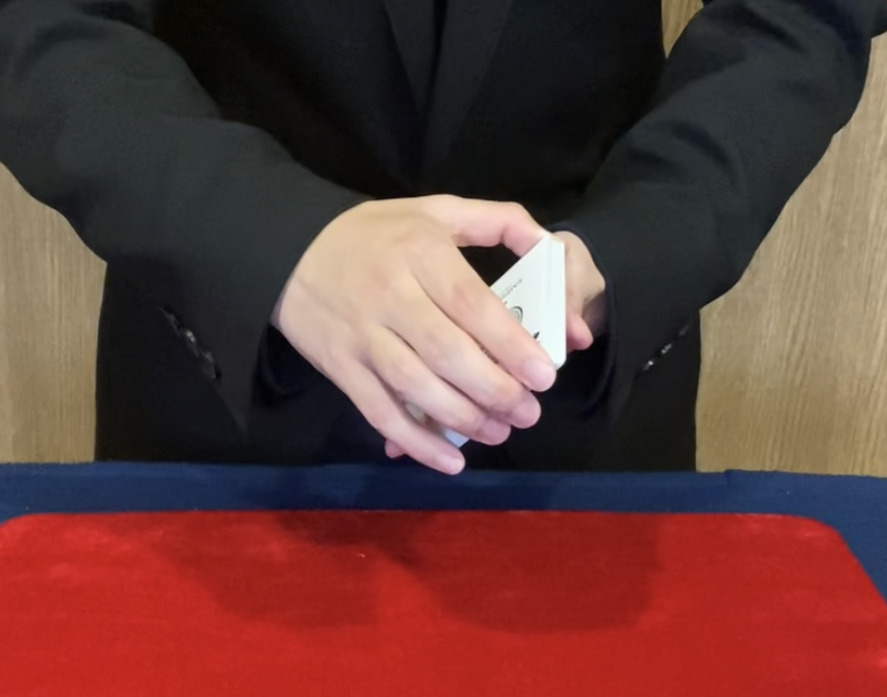【カードマジックテクニック解説】クラシックパスのやり方・コツ | TANECOLE MAGIC